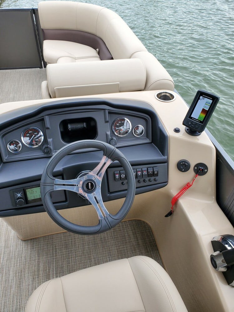 Boat Rentals | Lighthouse Pointe Marina - Dandridge TN